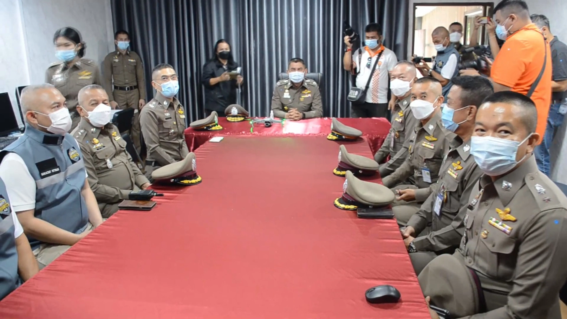 ที่ปรึกษา สบ.9 เยี่ยมชมโรงพักอุดรฯ ขับเคลื่อน SMART SAFTY ZONE