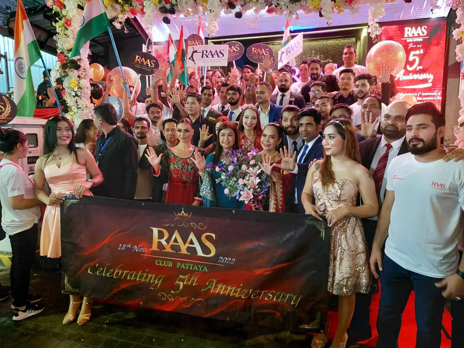 RAAS ฉลองครบ 5 ปี จัดขบวนกลองอินเดีย สร้างสีสันต์วอล์คกิ้งสตรีทพัทยา ...