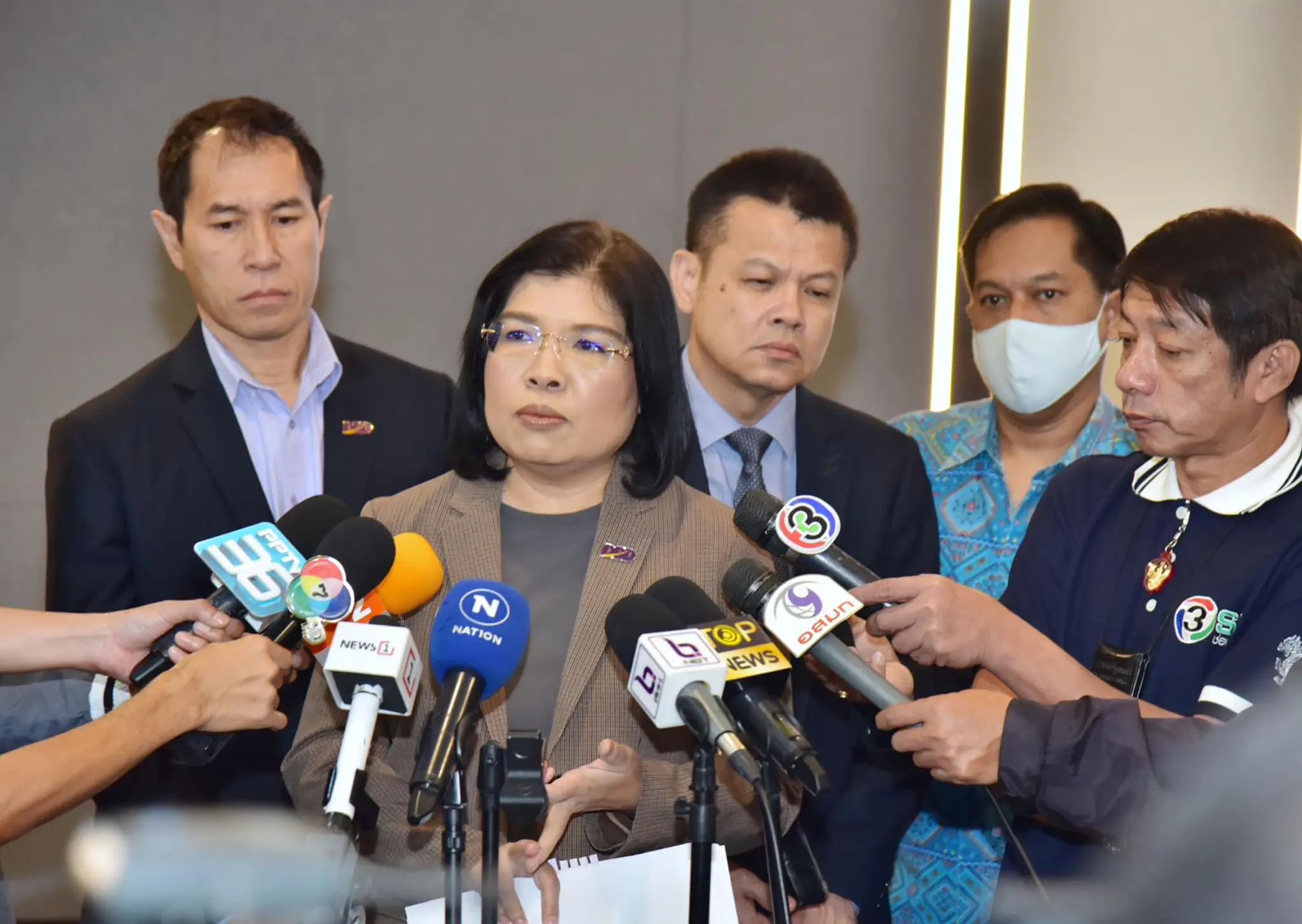 กรมพัฒน์ เผยปี 67 ลุยสอบธุรกิจ 2.6 หมื่นราย เข้าข่ายเสี่ยงนอมินี | TOPNEWS