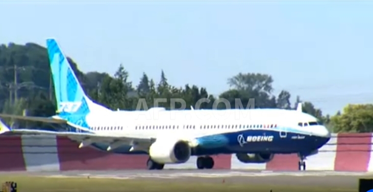 โบอิ้งสั่งตรวจสอบเครื่องบินรุ่น 737 แม็กซ์หลังน็อตหลุด | TOPNEWS