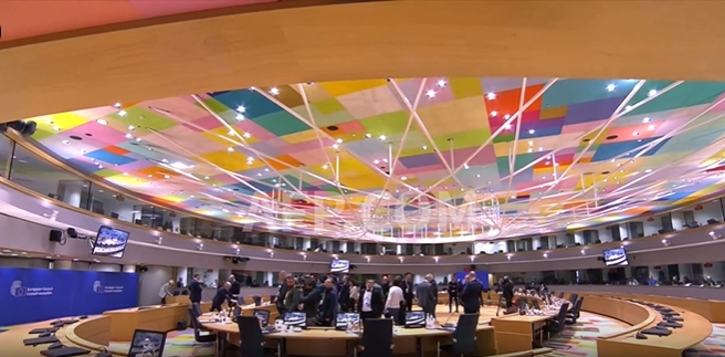 EU อนุมติช่วยยูเครนต่อ 5 หมื่นล้านยูโร | TOPNEWS