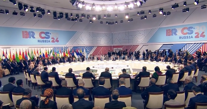 BRICS เป็นจุดเริ่มต้นของระเบียบโลกใหม่ | TOPNEWS